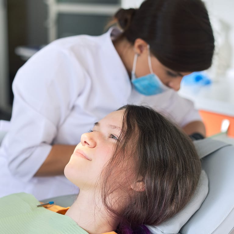 Home - Metro Dentalcare Specialty Center Maple Grove - Oral Surgery